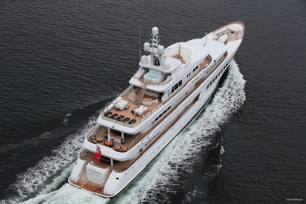 Yacht UTOPIA, Feadship | CHARTERWORLD Luxury Superyacht Charters